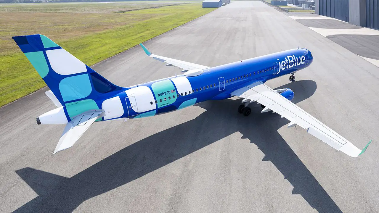 JetBlue presented its new image | Blog NLARENAS.COM