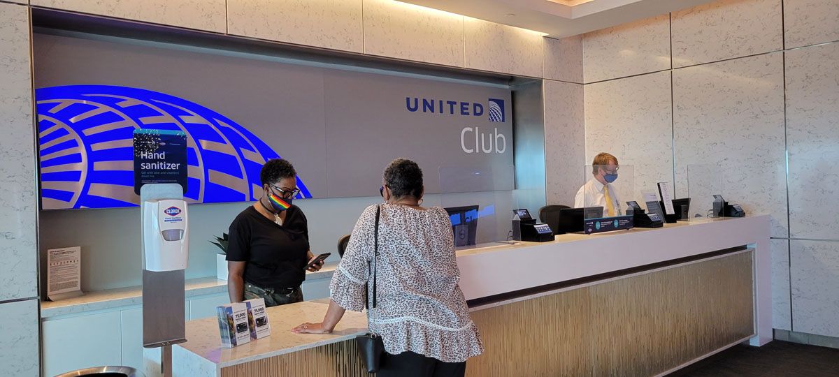 Conociendo el United Club en el Aeropuerto de Houston | Blog NLARENAS.COM