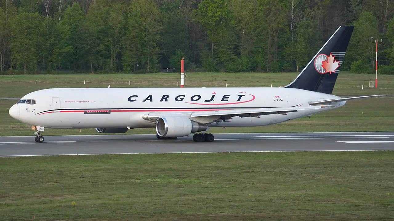 Cargojet requests regular flights to Quito | Blog NLARENAS.COM