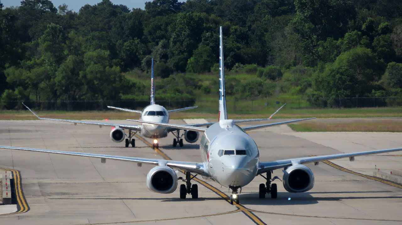 How many new planes will be needed in 20 years?