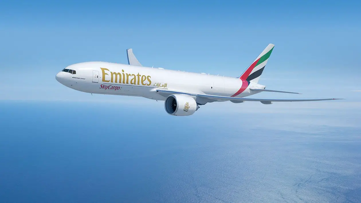 Emirates expande su flota con cinco cargueros Boeing 777