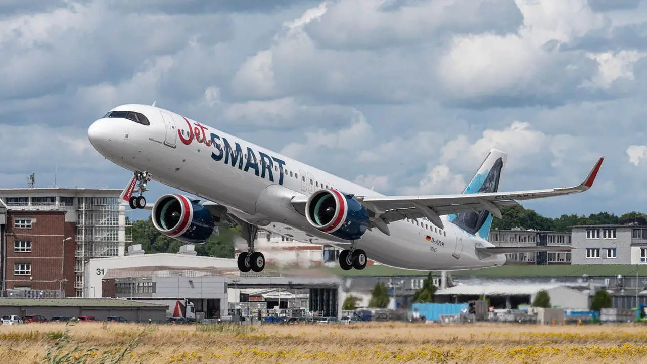 La nueva JetSmart Colombia anuncia inicio de vuelos | Blog NLARENAS.COM