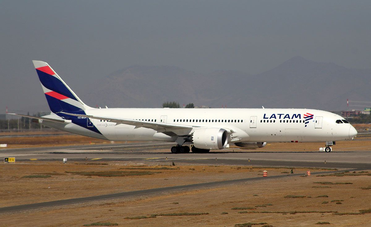 LATAM cerraría el 2022 con el 85% de sus vuelos